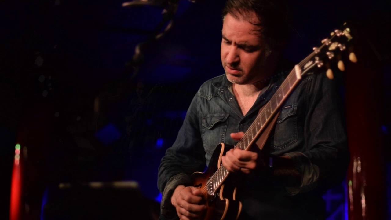 ギター練習のモチベーションアップ！トップギタリストの名言集 | TRIVISION STUDIO